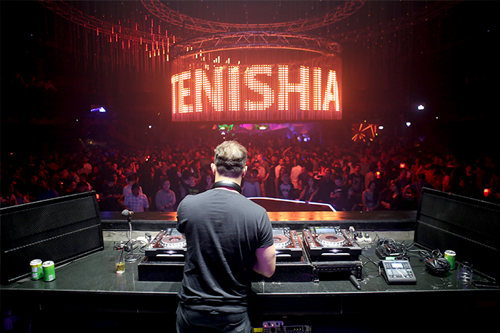 TENISHIA - Friday, 22 May 2015 at Colosseum Jakarta