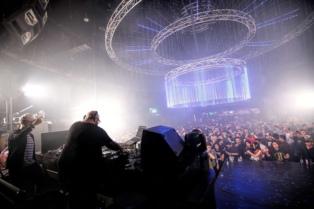 JORDAN SUCKLEY B2B ALEX M.O.R.P.H. - Friday, 10 Aug 2018 at Colosseum ...