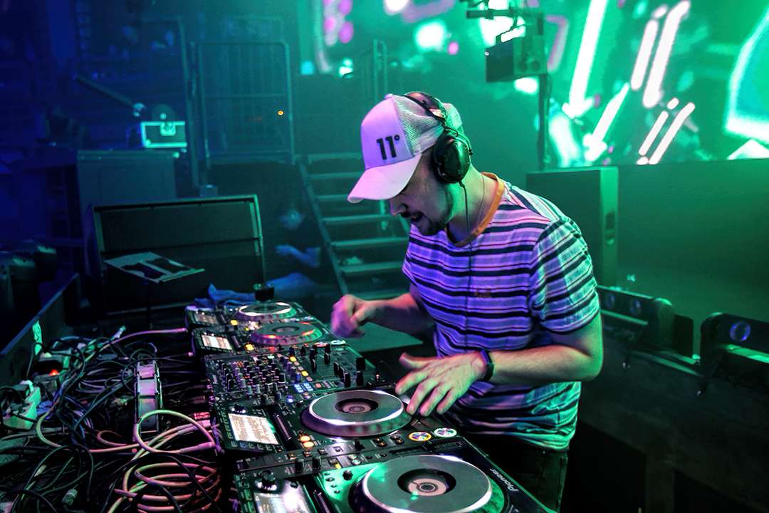 JORDAN SUCKLEY B2B ALEX M.O.R.P.H. - Friday, 10 Aug 2018 at Colosseum ...