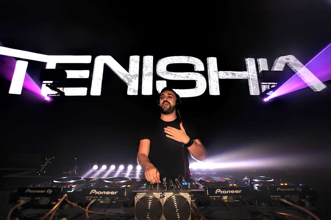TENISHIA - Friday, 21 Dec 2018 at Colosseum Jakarta